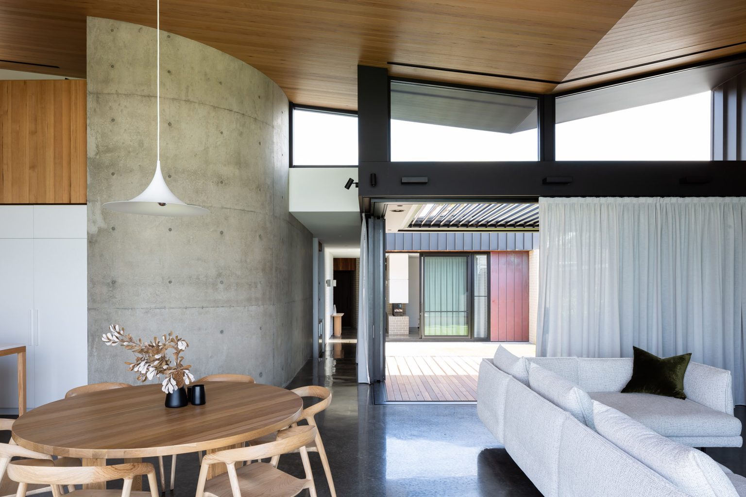 Q House | View Work | Robertson Collectif