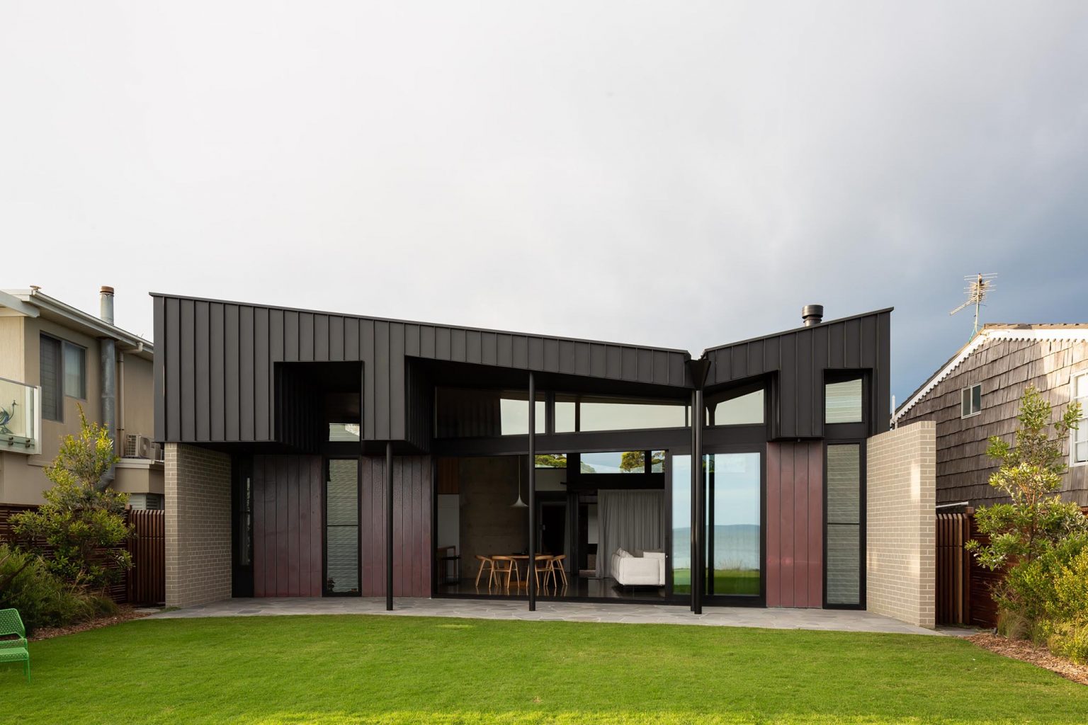 Q House | View Work | Robertson Collectif